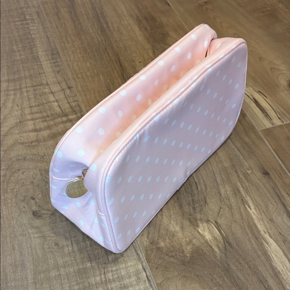 Estee Lauder | Bags | Estee Lauder X Laduree Paris Light Pink Polka Dot ...